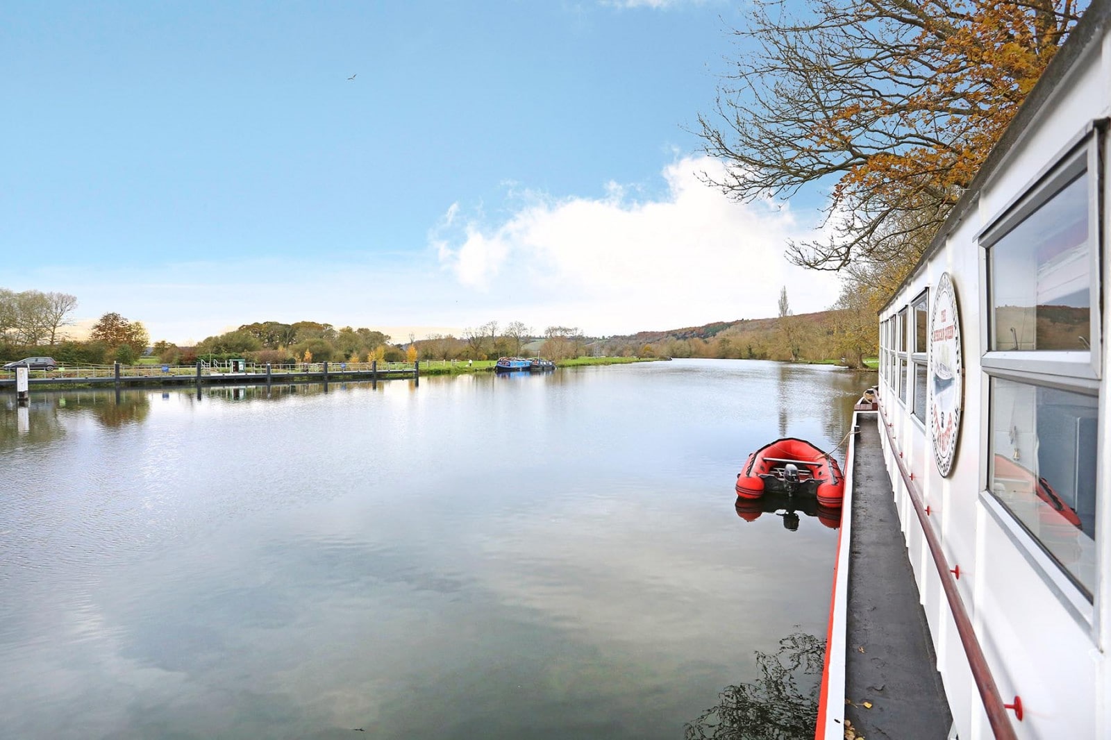Boat trip – Caversham Pier in Reading - Reading Business Centre